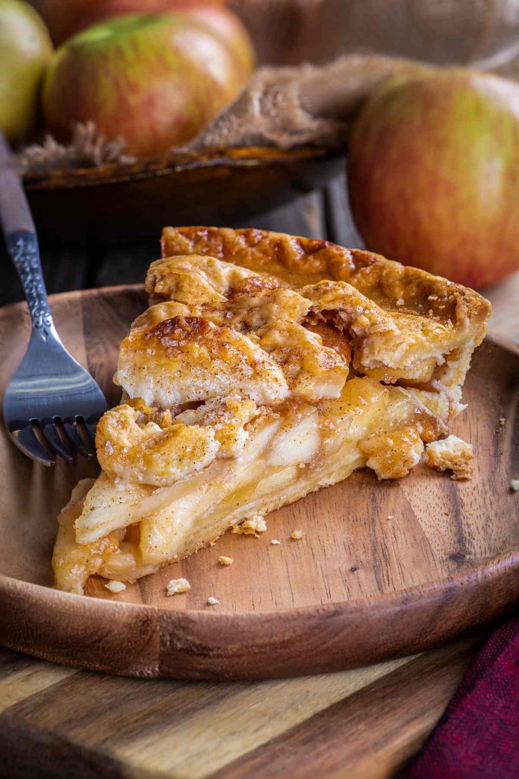 How Long to Bake An Apple Pie - A Spectacled Owl