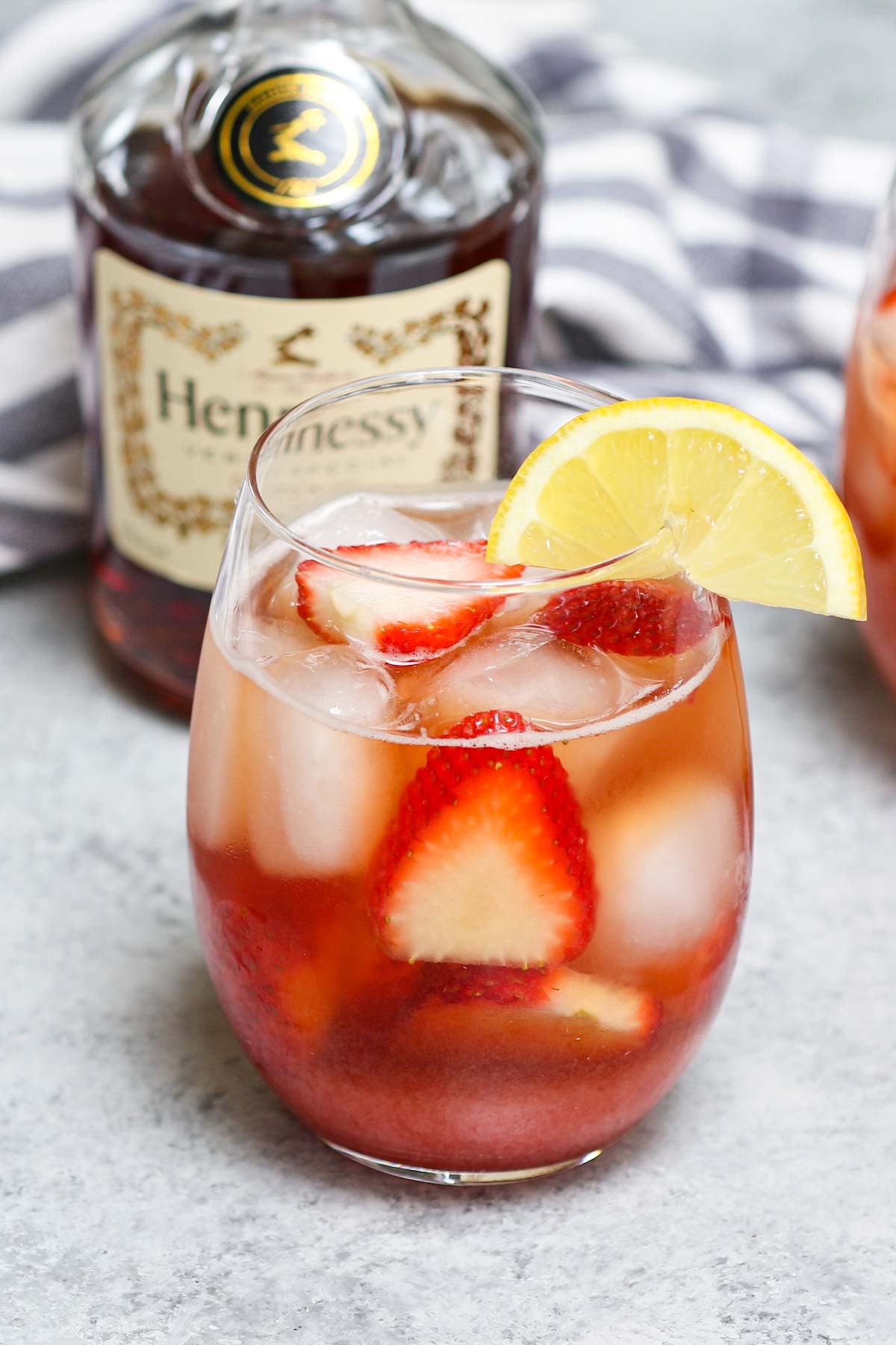 25 Fancy Drinks for an Elegant Dinner Party - A Spectacled Owl