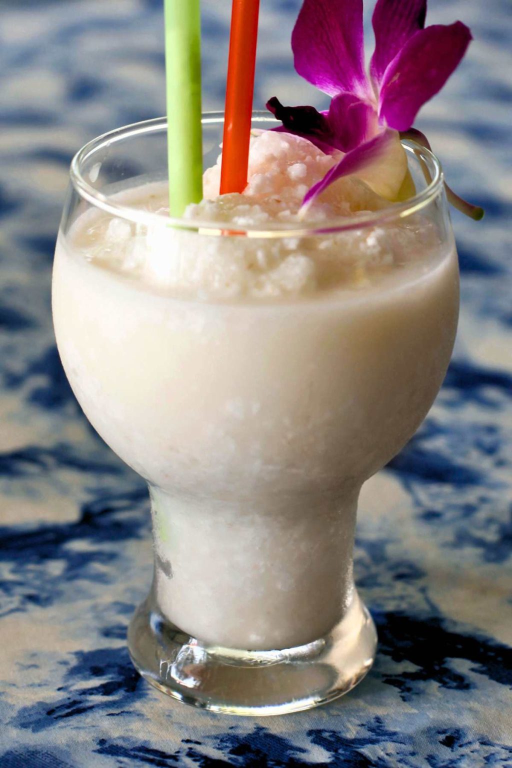 18 Popular Banana Liqueur Cocktails - A Spectacled Owl