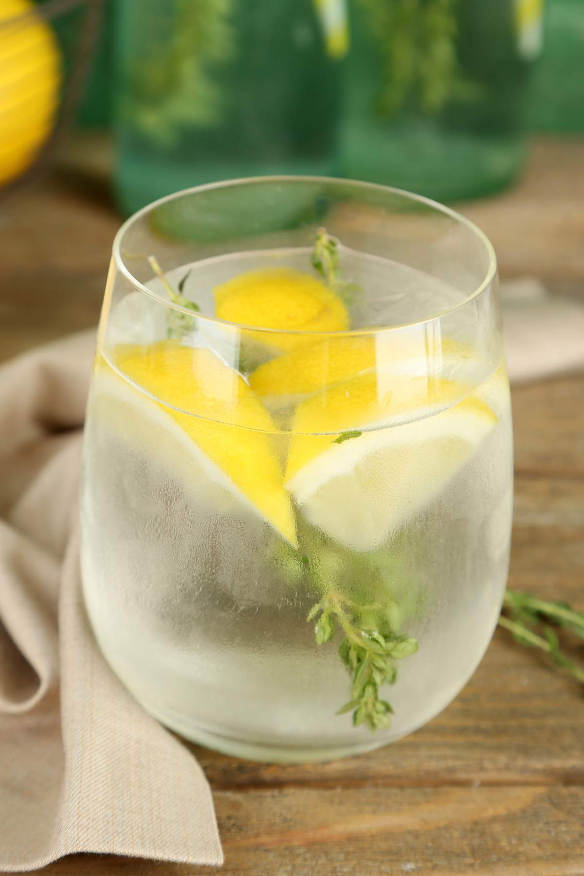 20 Best Lemon Vodka Cocktail Recipes - A Spectacled Owl